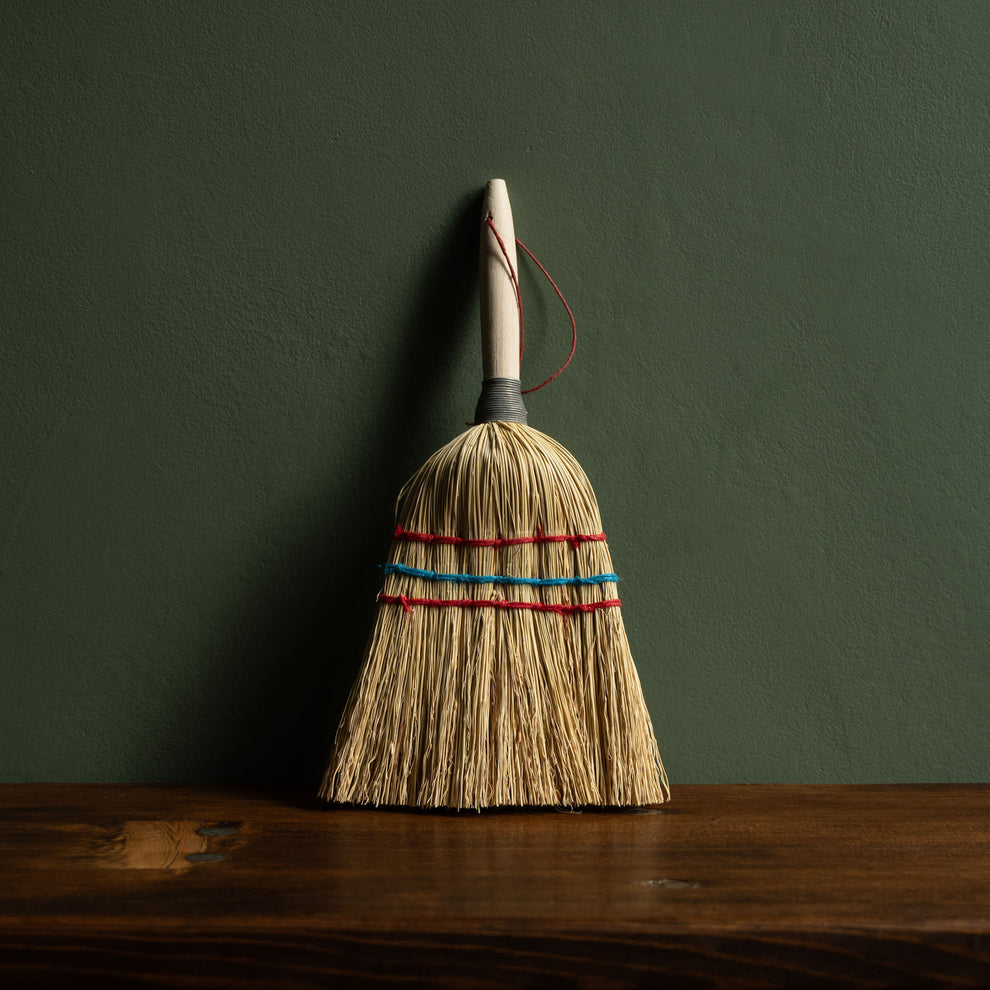 Redecker Mini Rice Straw Brush – Edinburgh Mercantile